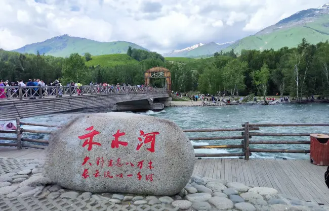 7 Days North Xinjiang Scenic Small Group Tour